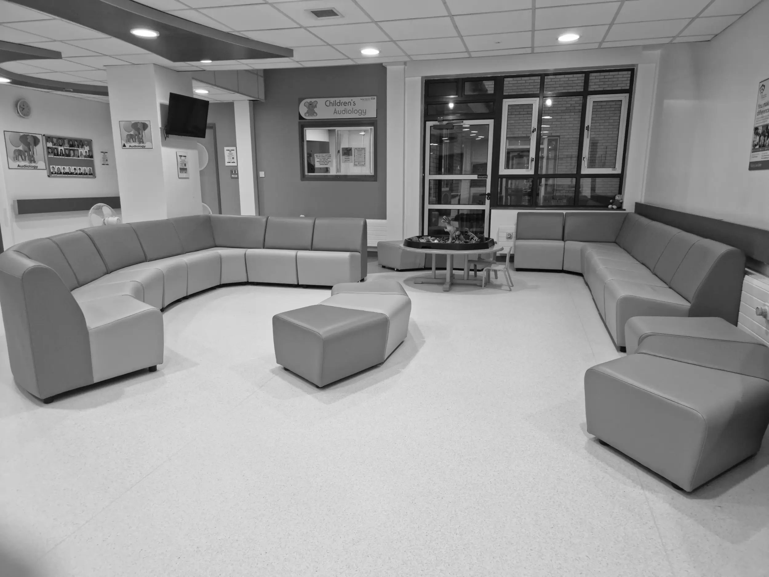 Healthcare - Rhubarb Seating